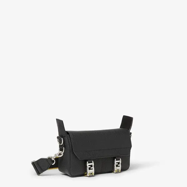 Fendi Flow Small Black Cuoio Romano Leather Bag